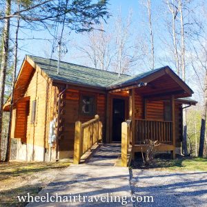 USA Wheelchair Accessible Cabins | WheelchairTraveling.com